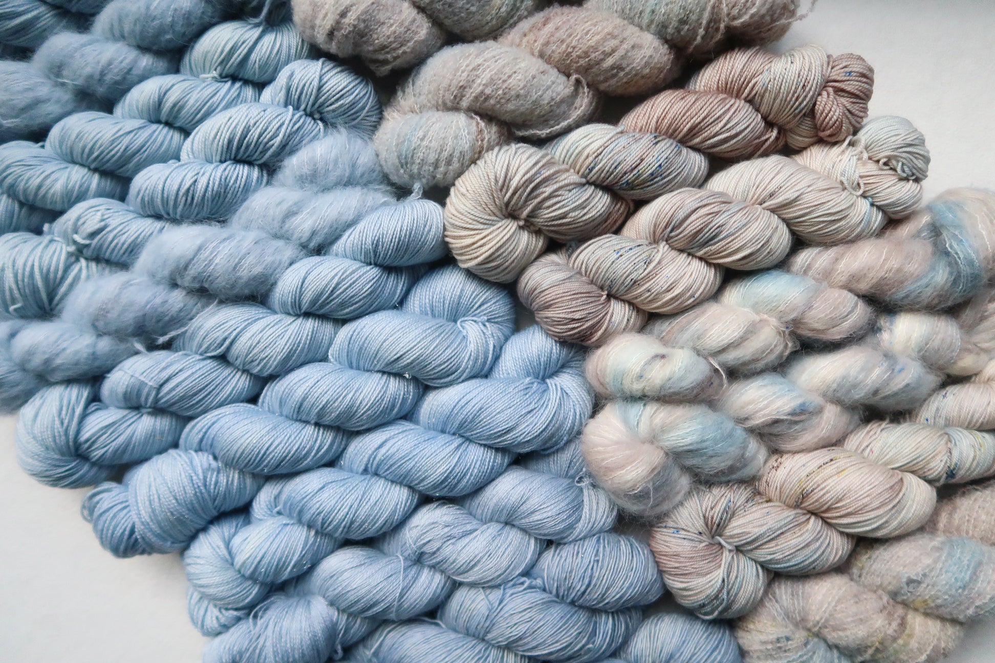 Yeah Yeah Yarn – YEAH YEAH YARN